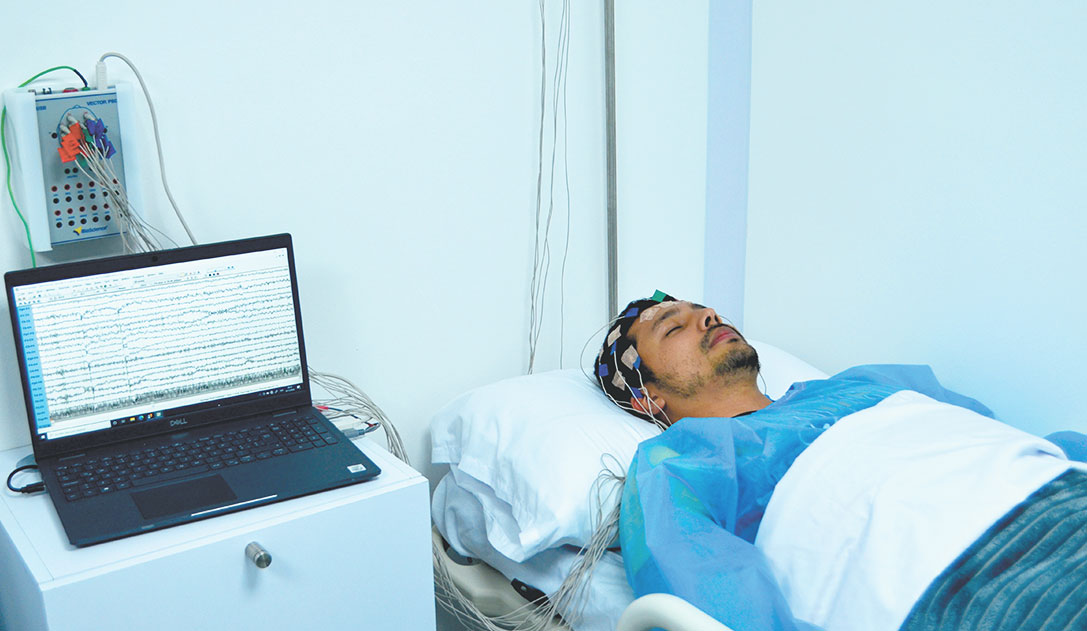 ¿Qué es un encefalograma y para qué sirve? - Neurosalud